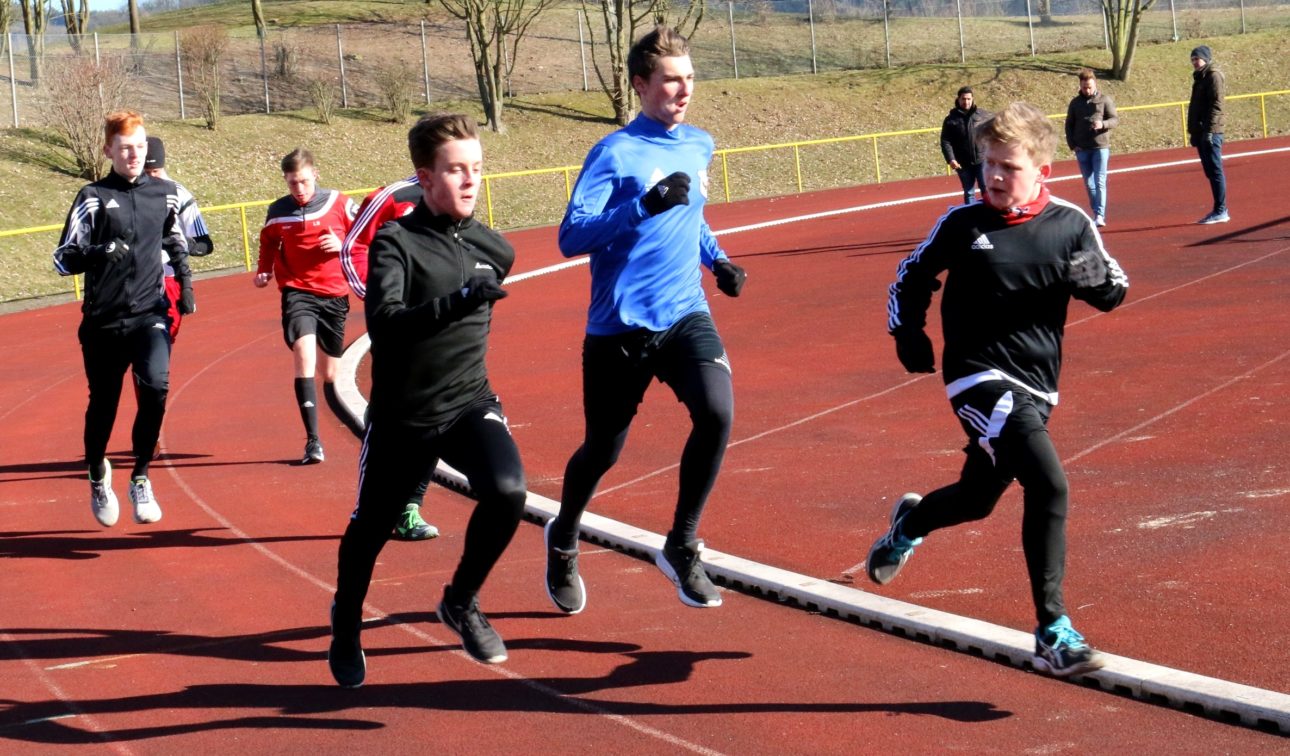 Kreis schult seinen Schiedsrichter-Nachwuchs - Fußballverband Rheinland