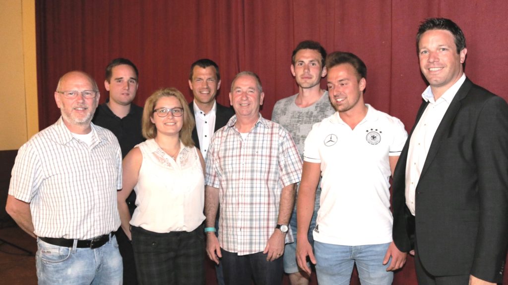 Rhein-Ahr-Schiedsrichter weiter unter bewährter Führung ...