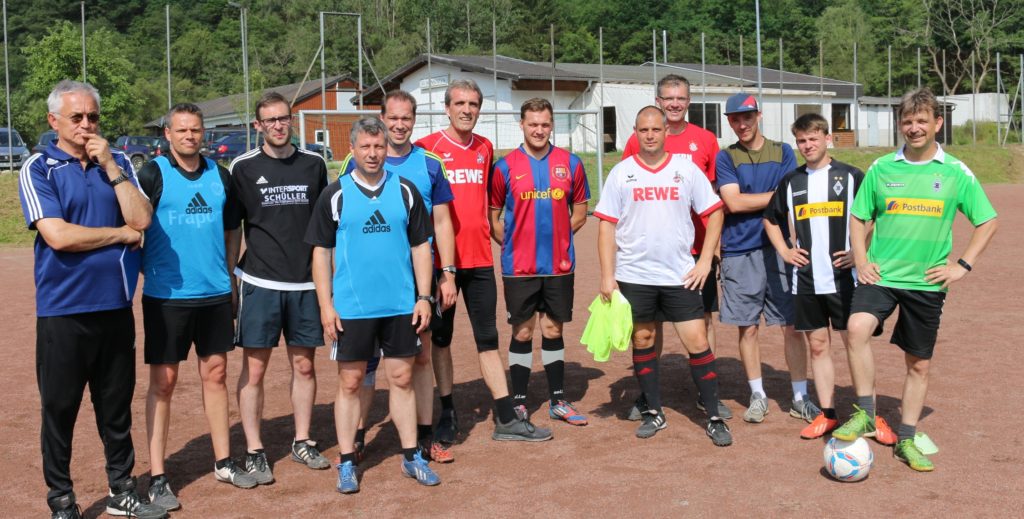 Weiterer Schritt zum Trainerschein - Fußballverband Rheinland